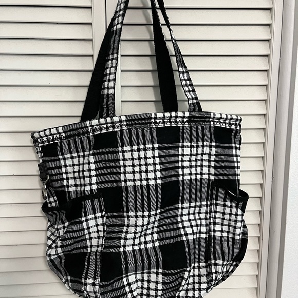 thirty-one | Bags | Retro Metro Bag | Poshmark